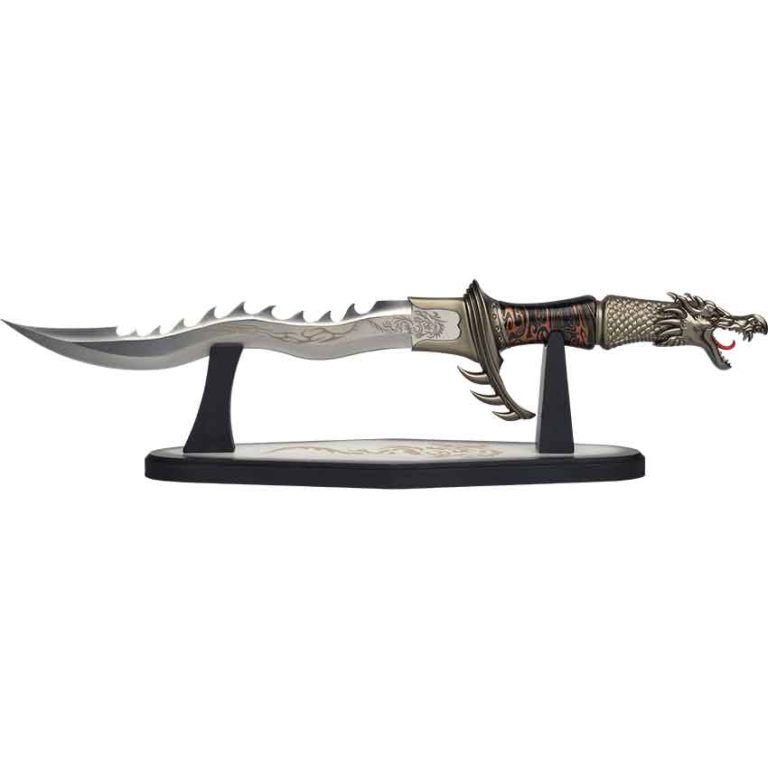 Dragon Daggers and Dual Blades - Dark Knight Armoury