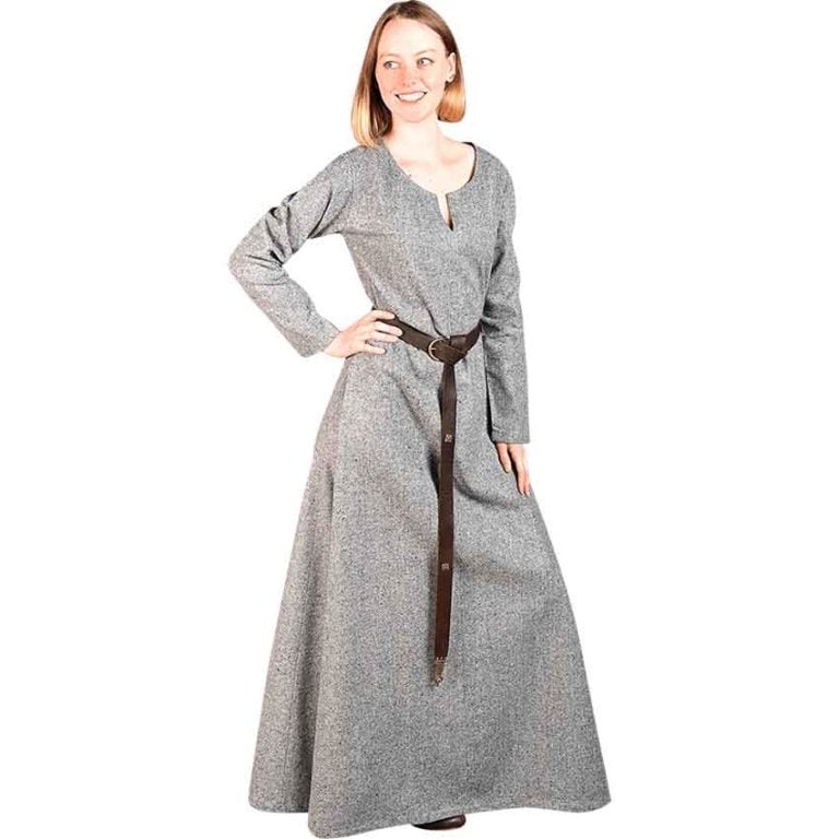Women's Peasant Clothing and Serf Clothing - Dark Knight Armoury