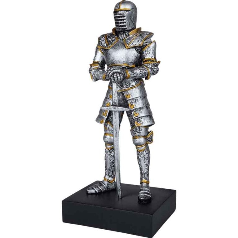 Knight Statues and Figurines - Dark Knight Armoury