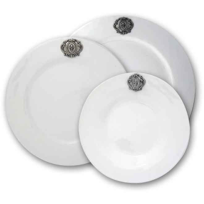 Fine Dining Dinnerware, Bowls, and Plates - Dark Knight Armoury