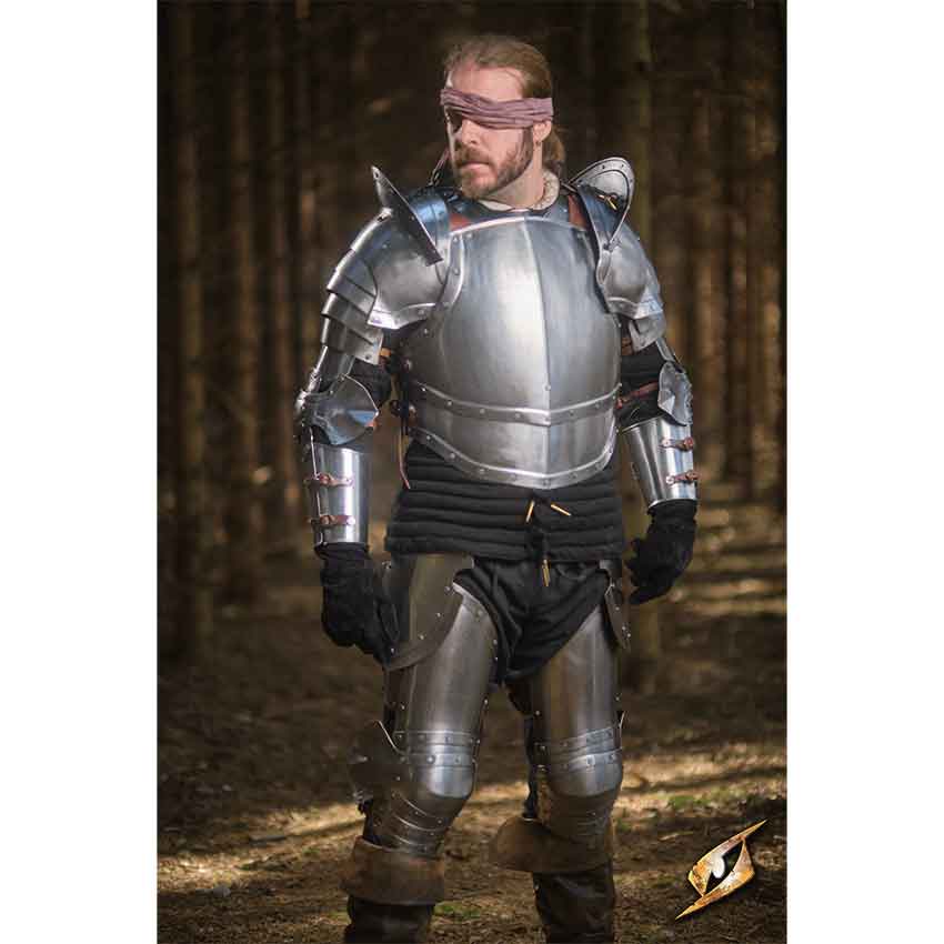 Complete Outfits for Men and Mens Ensembles - Dark Knight Armoury