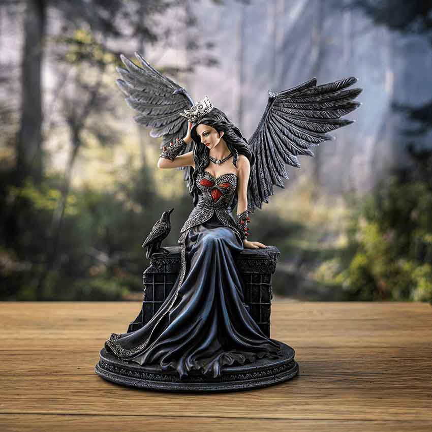 Queen of Ravens Fairy Statue